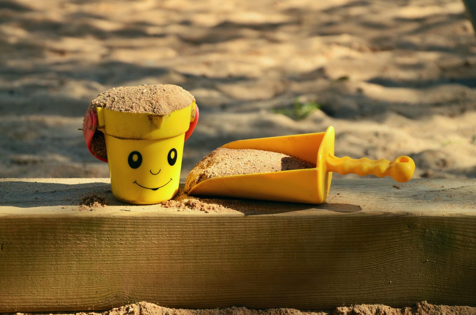 Benefits of Sand and Gravel for Playground Safety Surfaces - Hallett ...